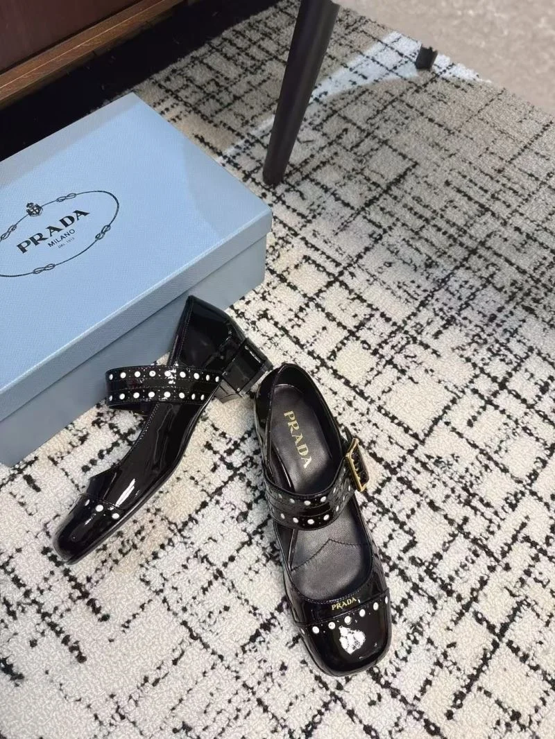 1:1 copy Prada Low Shoes