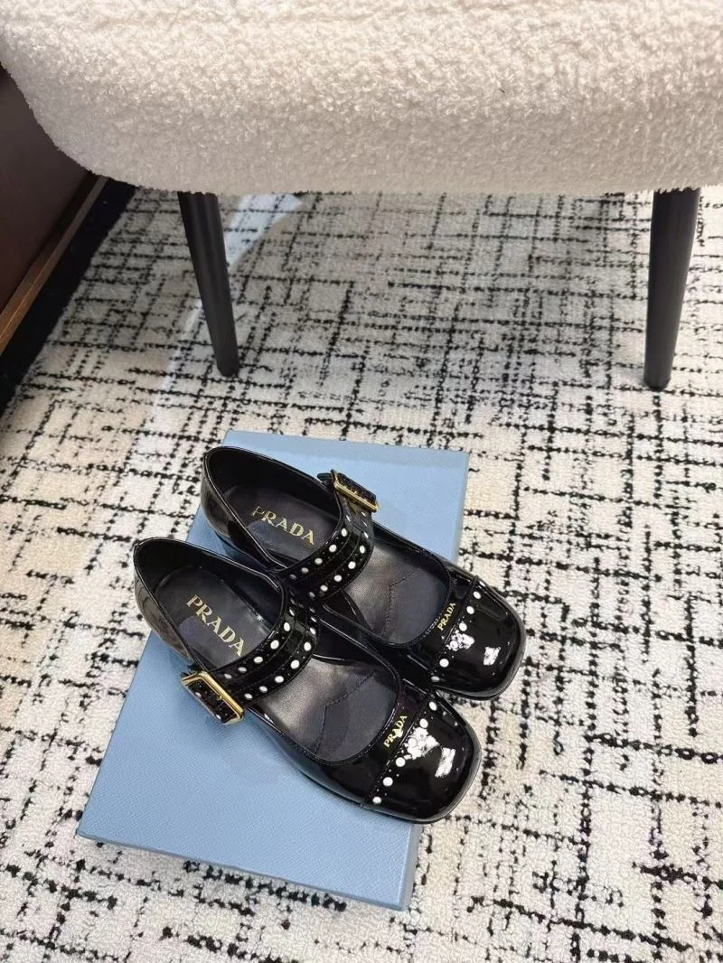 1:1 copy Prada Low Shoes