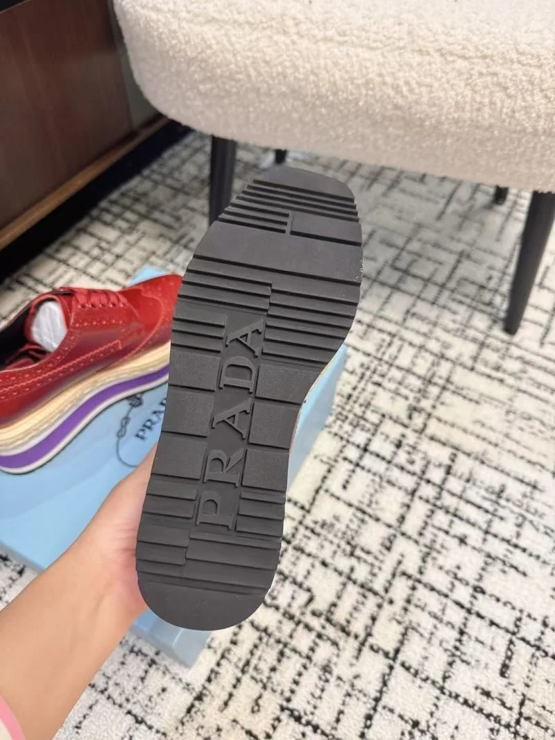 High accuracy Prada Low Shoes