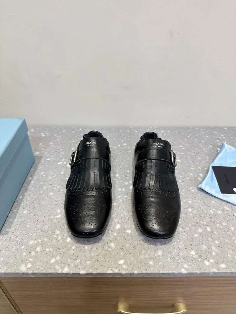Prada Low Shoes