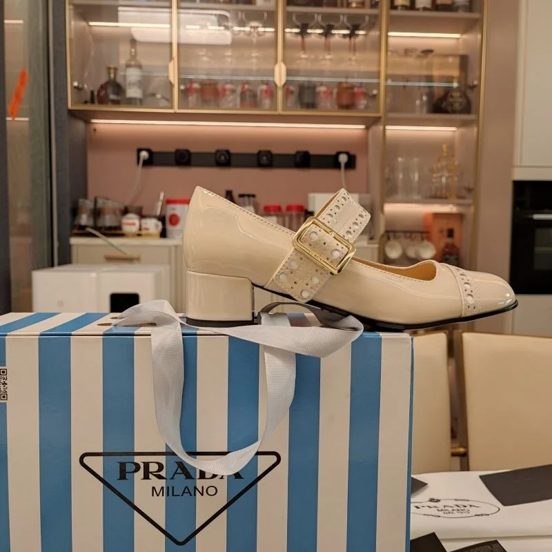 Precise copy Prada Low Shoes