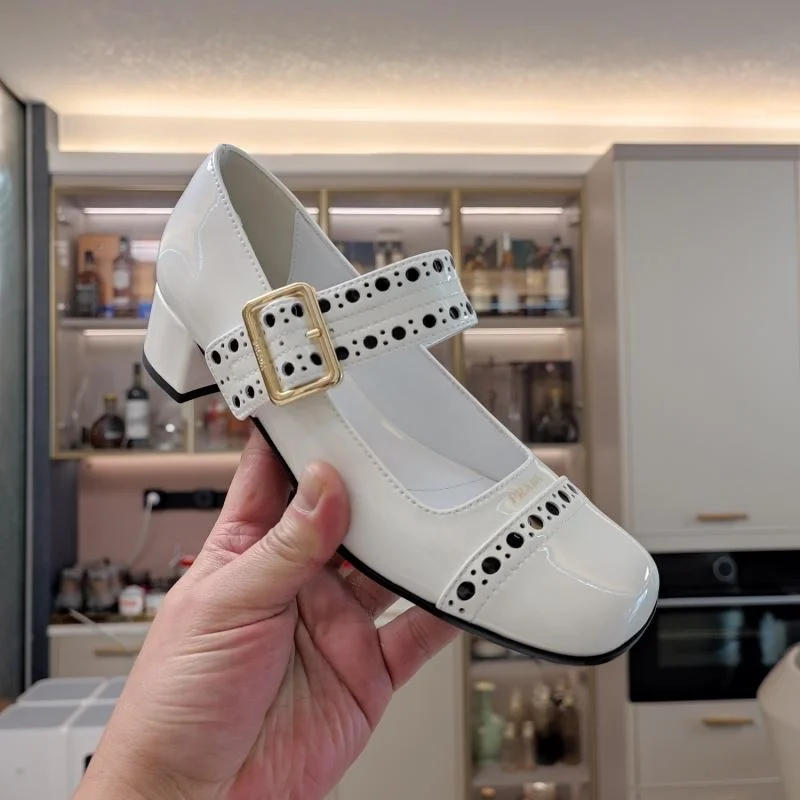 Precise copy Prada Low Shoes