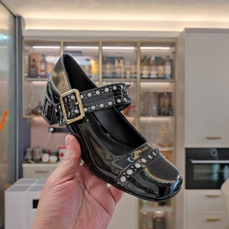 1:1 copy Prada Low Shoes
