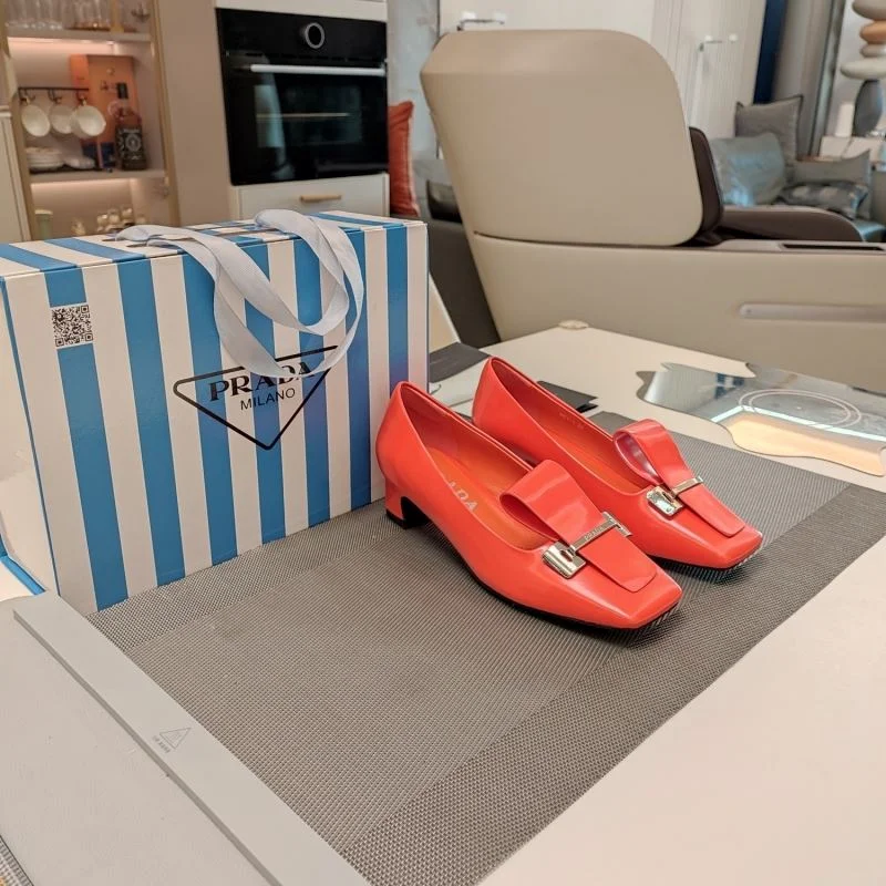 Bargain Prada Low Shoes