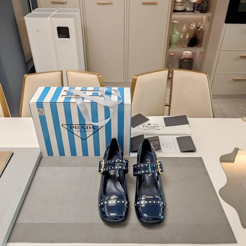 Prada Low Shoes