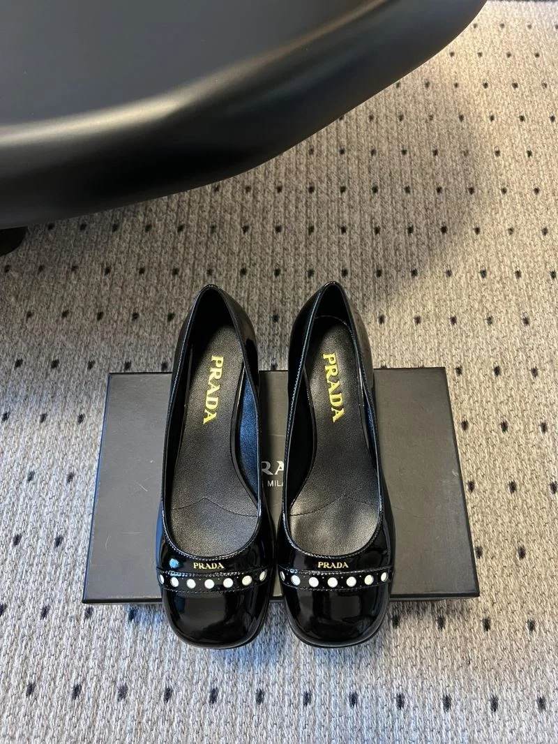 Prada Low Shoes