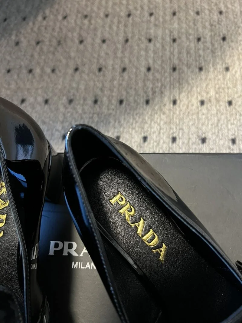Discounted Prada Low Shoes