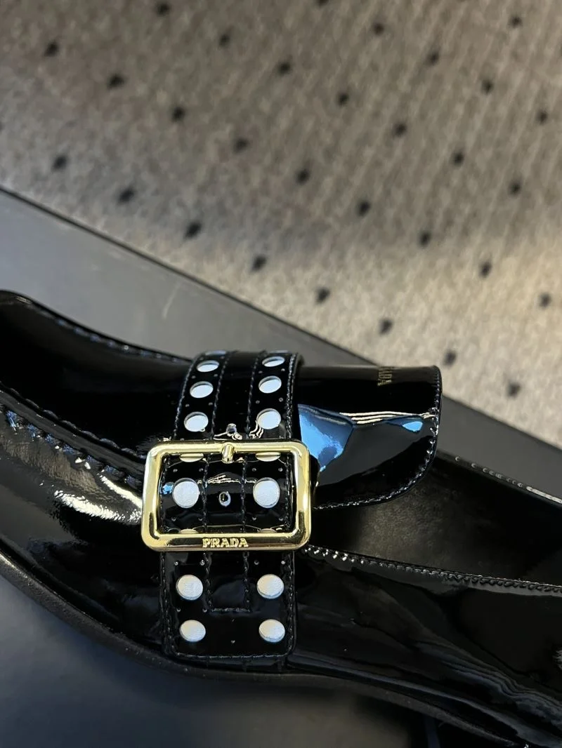 Discounted Prada Low Shoes