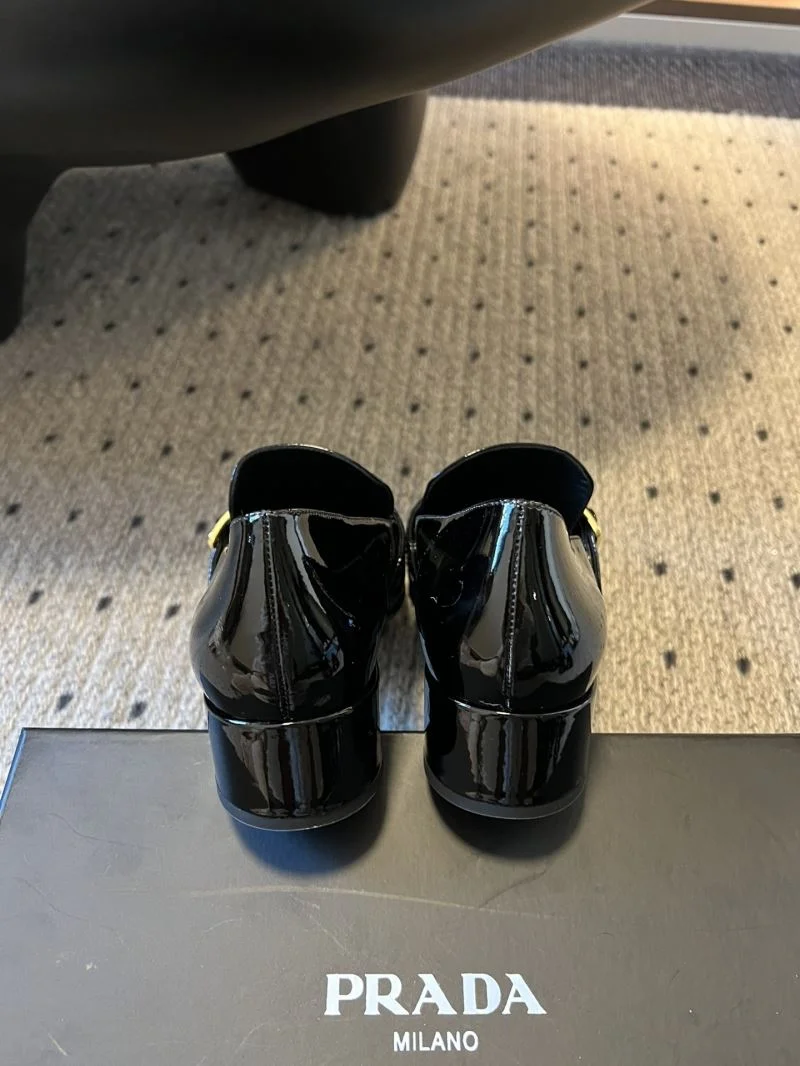 Discounted Prada Low Shoes