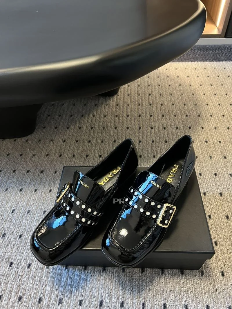 Discounted Prada Low Shoes