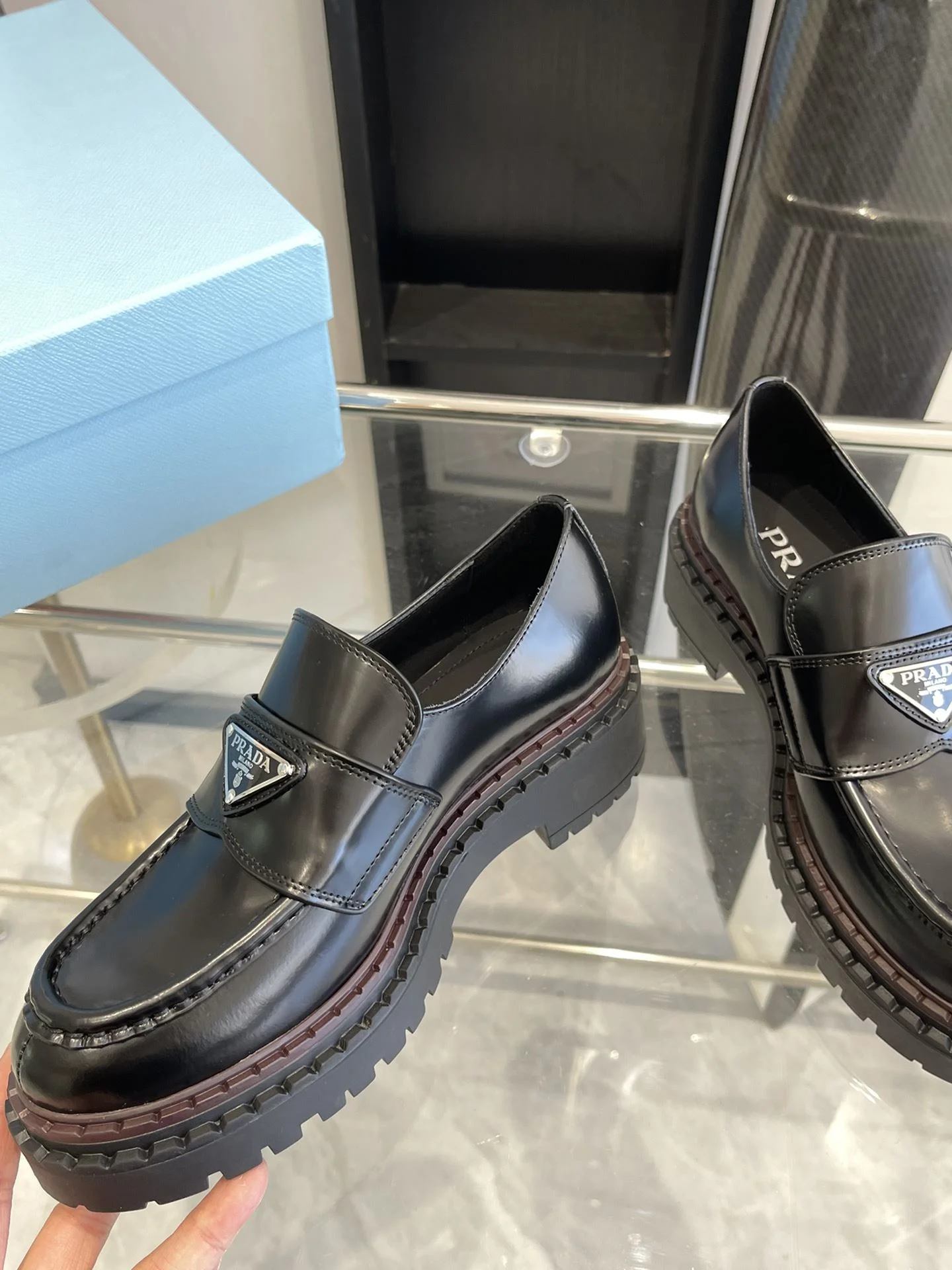 Value-priced Prada Low Shoes