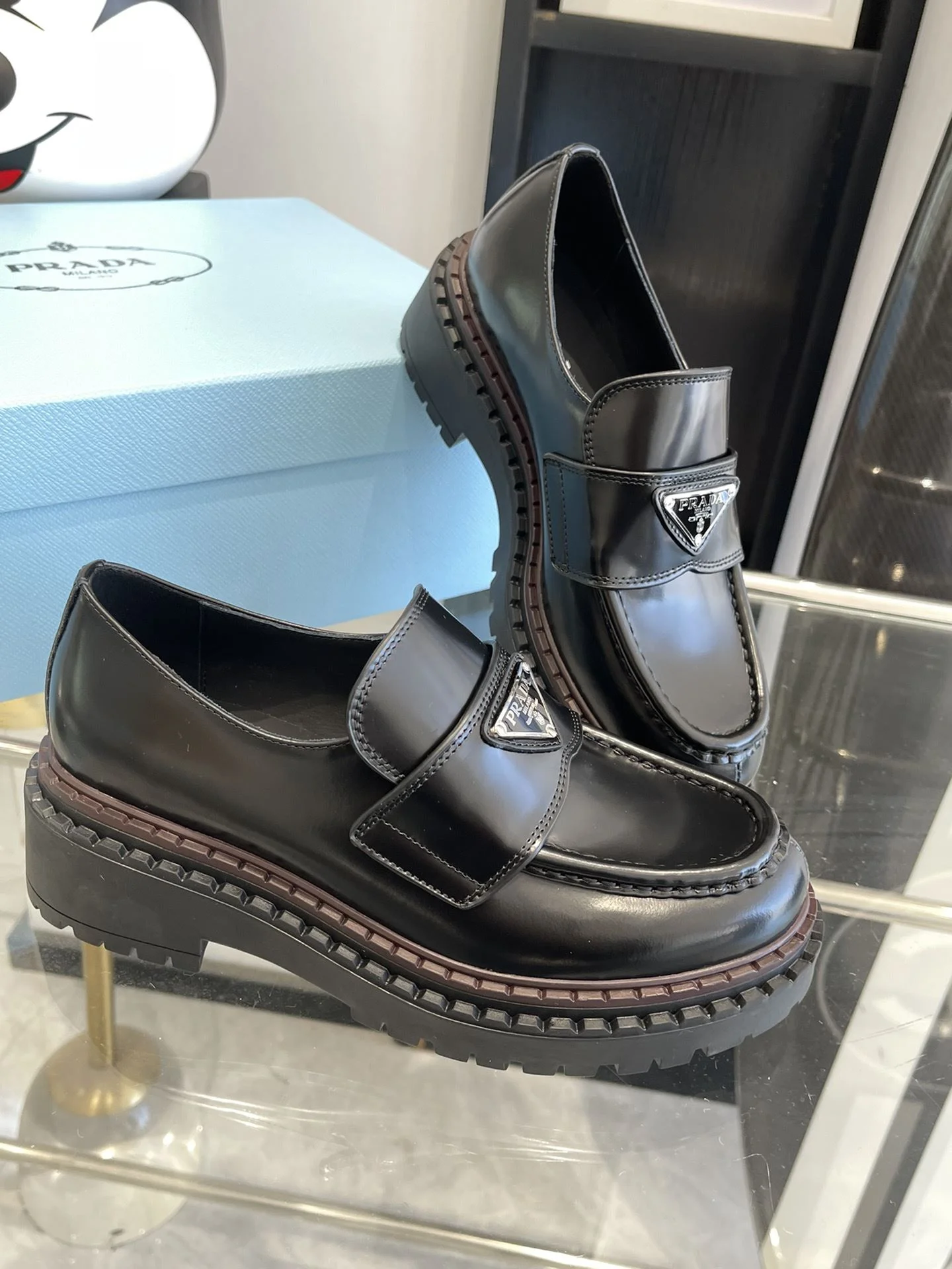 Value-priced Prada Low Shoes