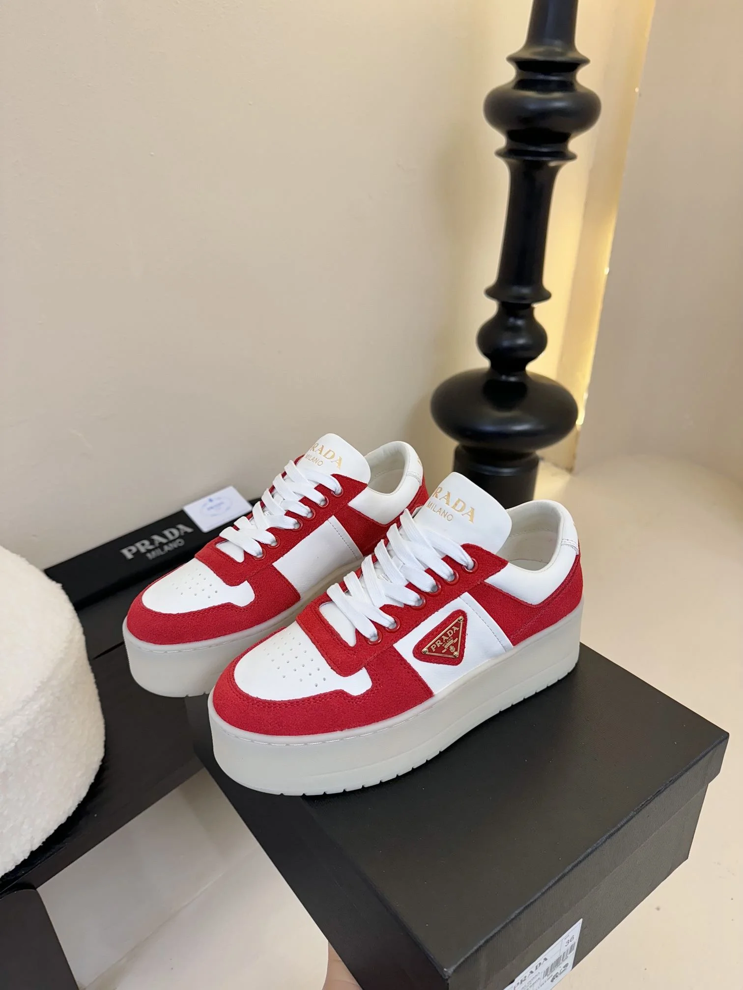 Top match Prada Low Shoes