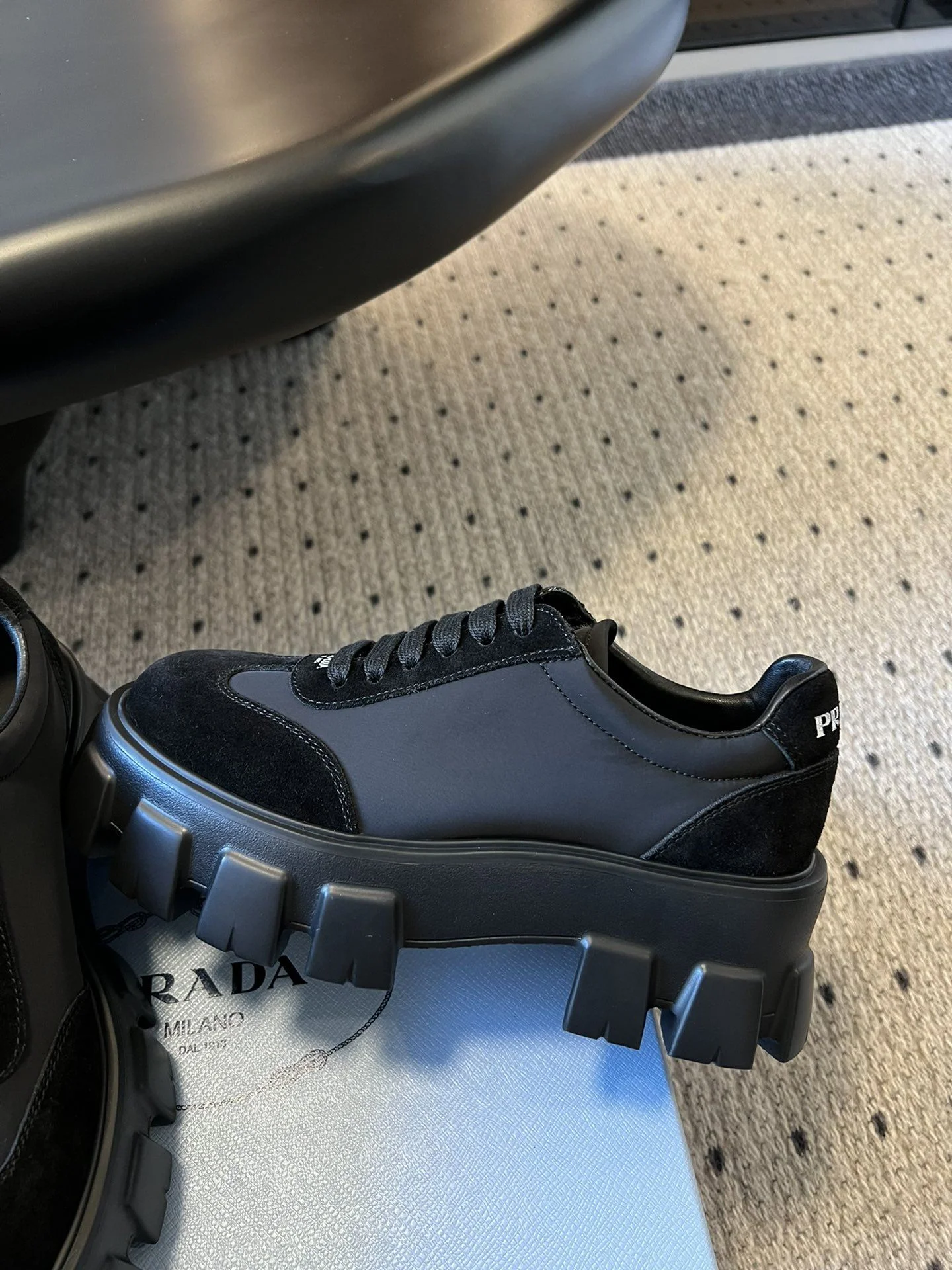 1:1 copy Prada Low Shoes