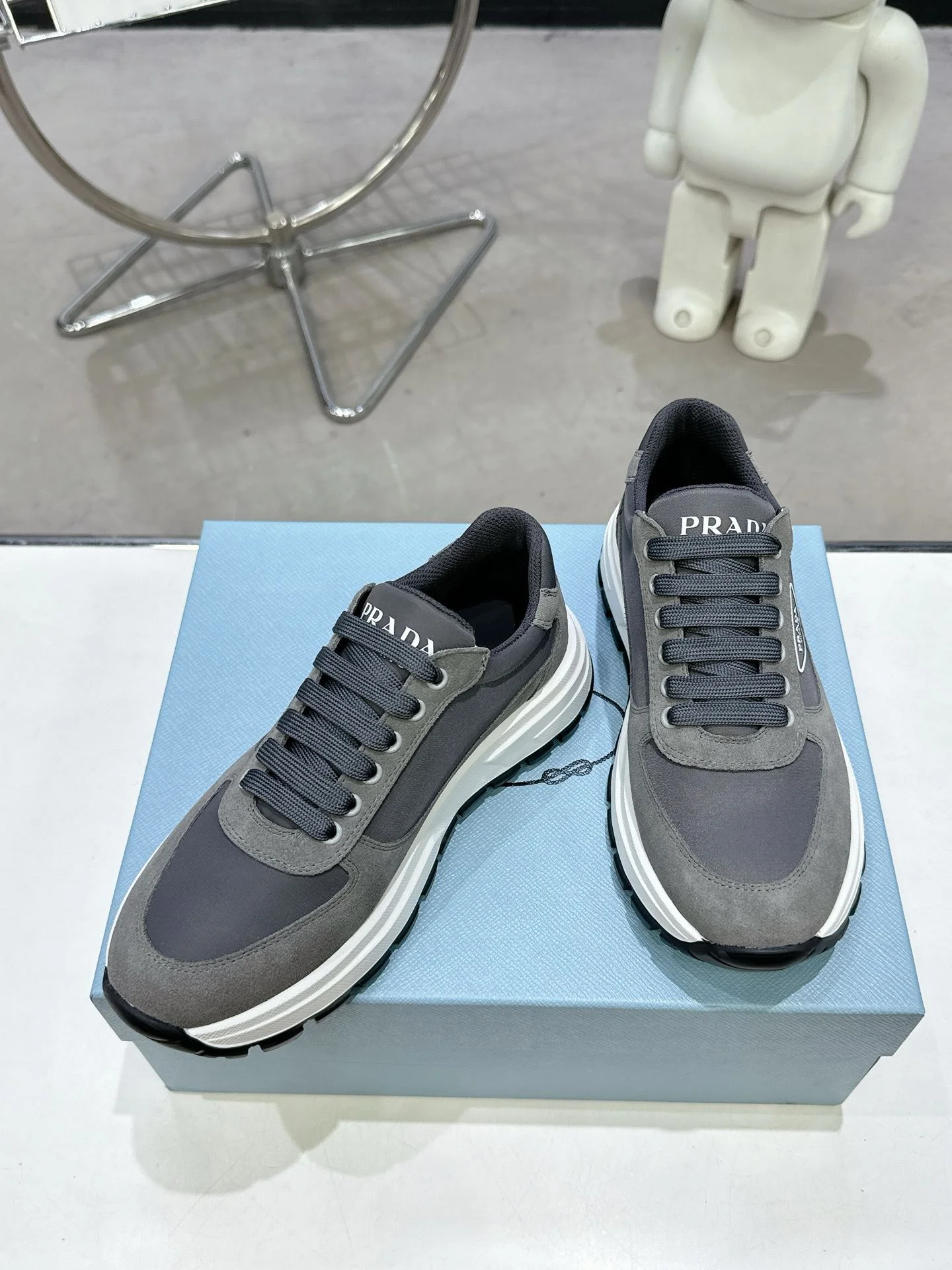 Cut-rate Prada Low Shoes