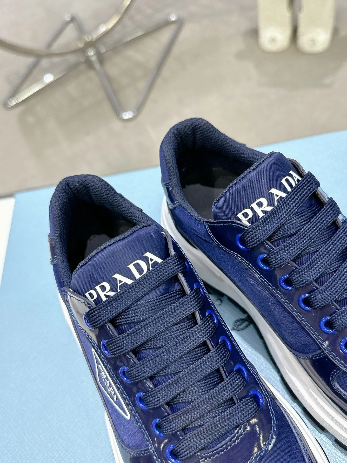 High fidelity Prada Low Shoes