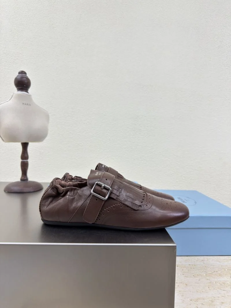 Brand-original Prada Low Shoes