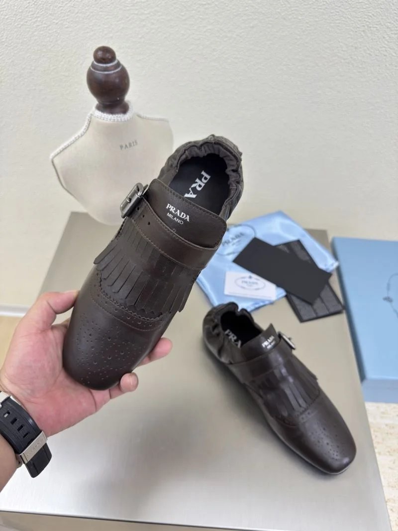 Official Prada Low Shoes