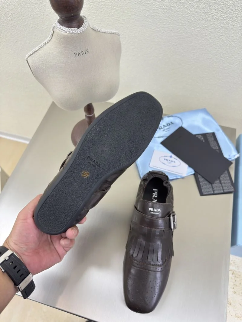 Official Prada Low Shoes