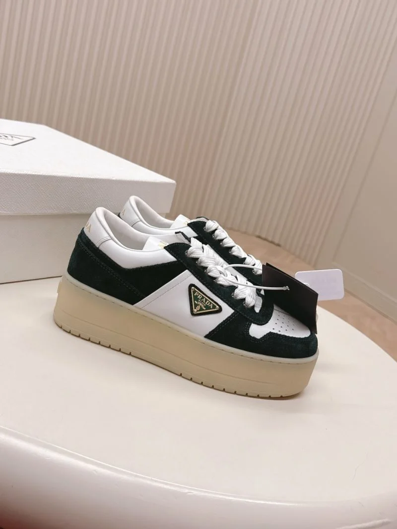 Precise copy Prada Low Shoes