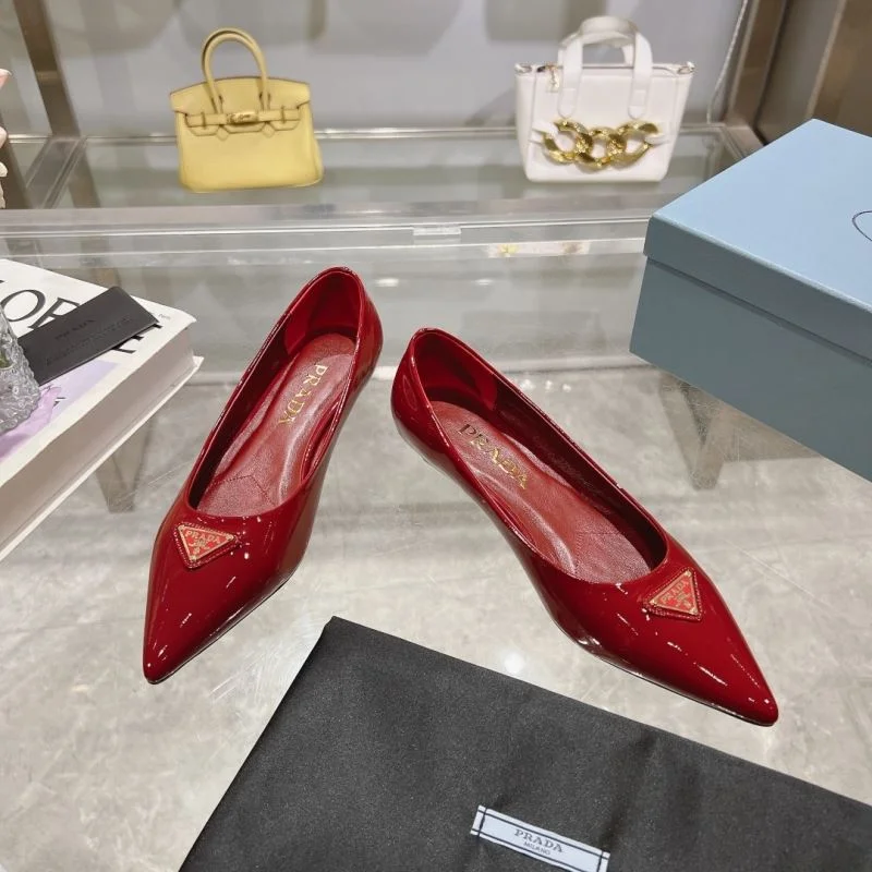 Mirror quality Prada Low Shoes