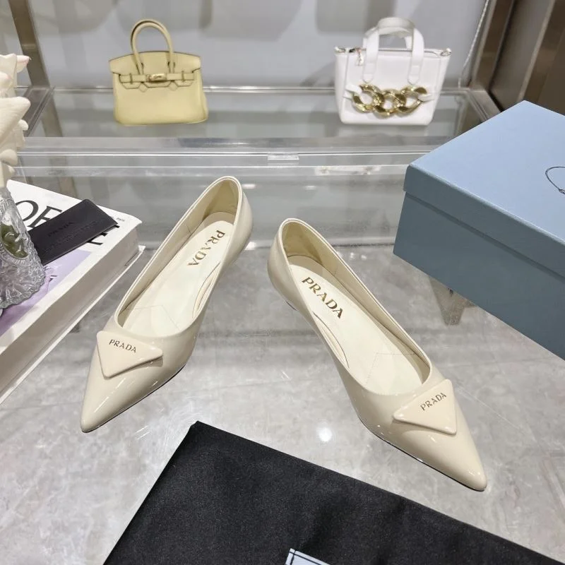 Inexpensive Prada Low Shoes
