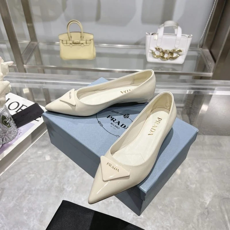 Inexpensive Prada Low Shoes