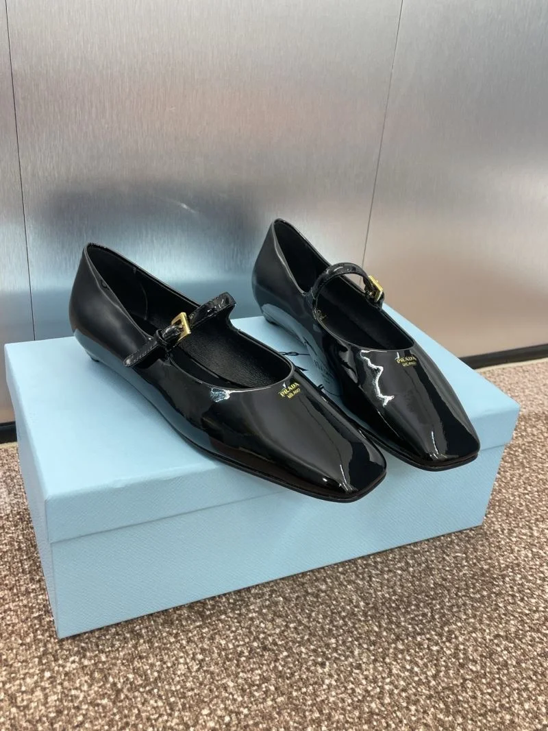 Original Prada Low Shoes