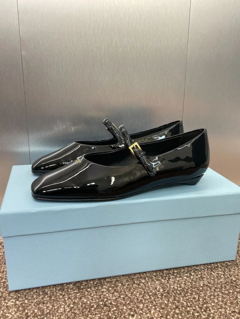Original Prada Low Shoes