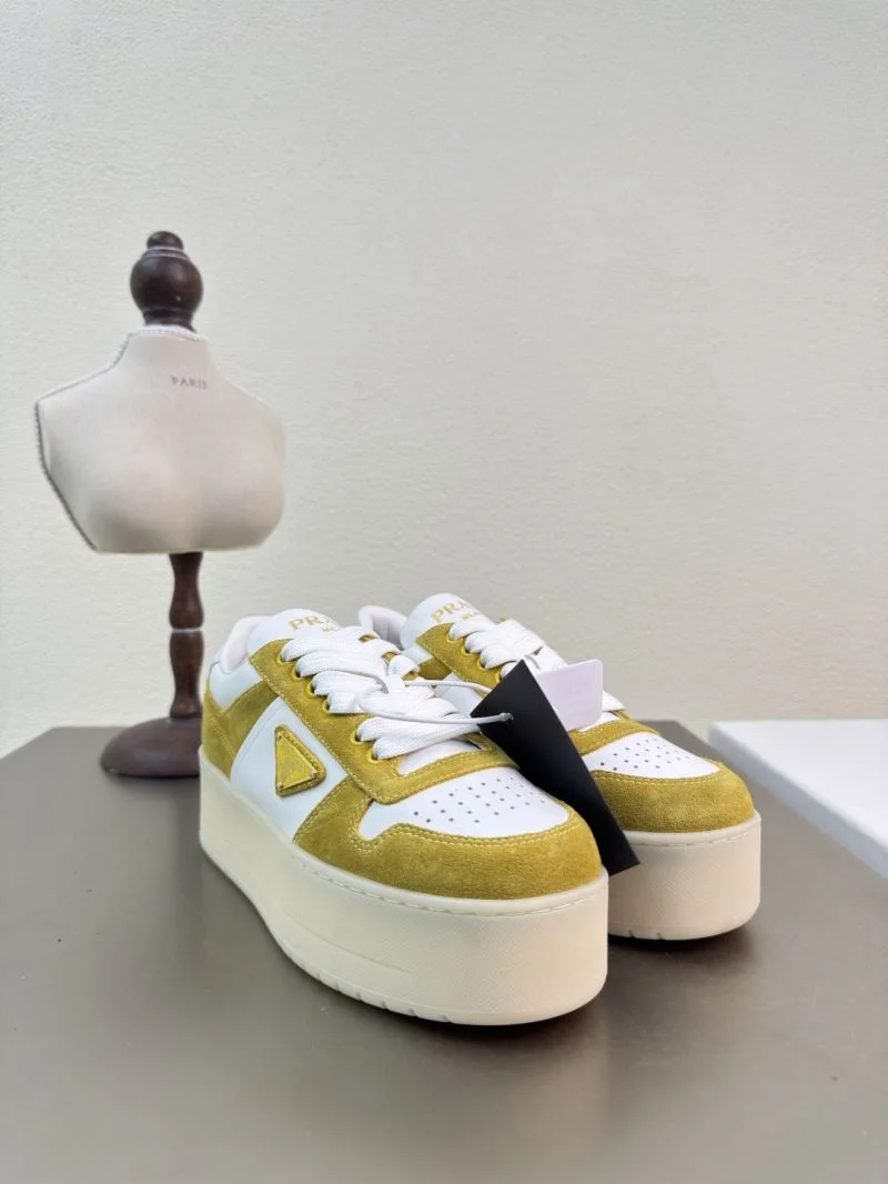 Mirror quality Prada Low Shoes