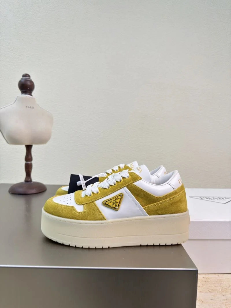 Mirror quality Prada Low Shoes
