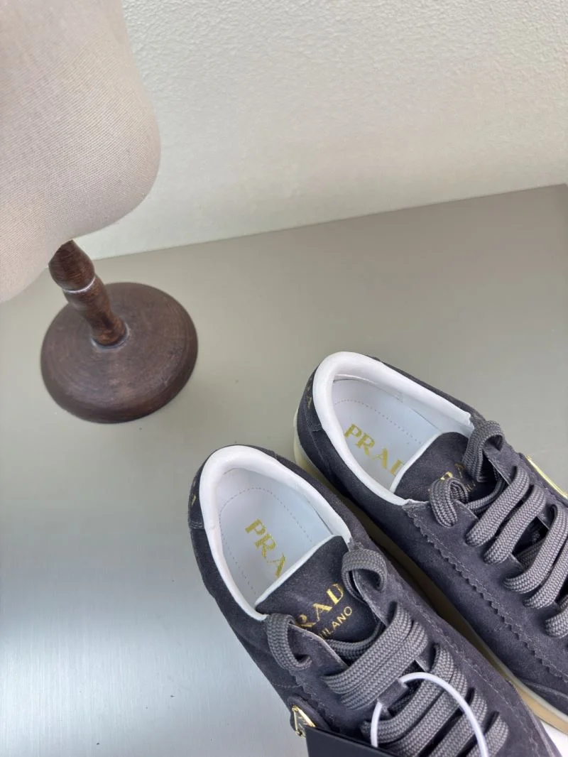 Bargain Prada Low Shoes