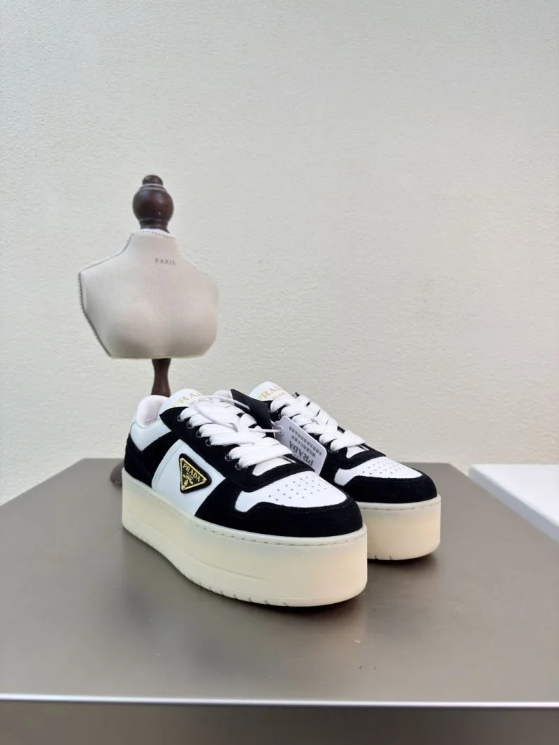 Brand-original Prada Low Shoes