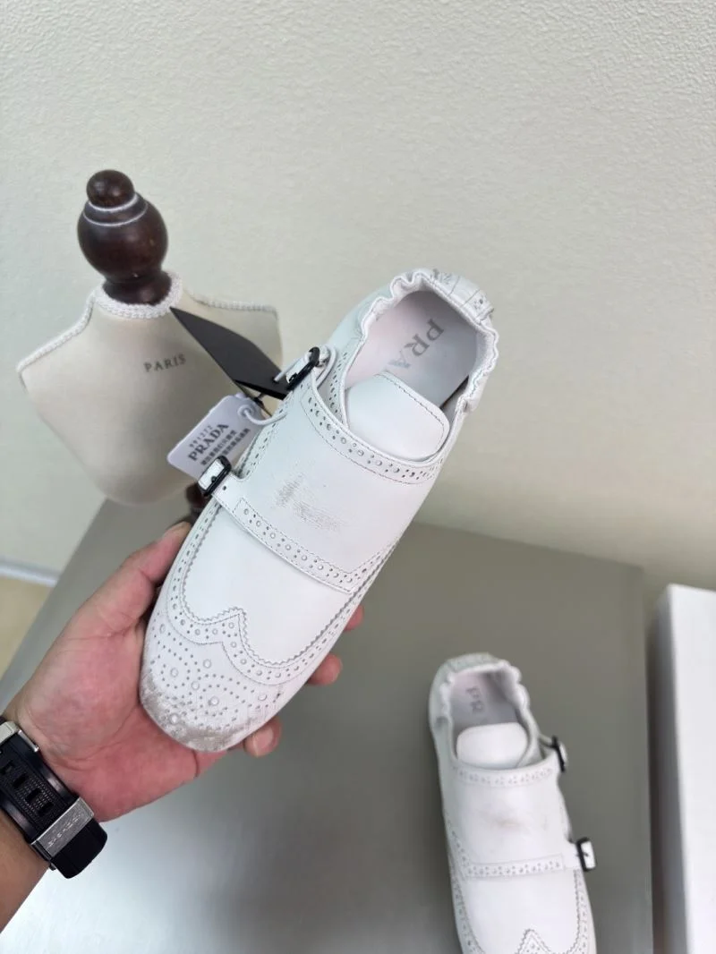Cut-rate Prada Low Shoes