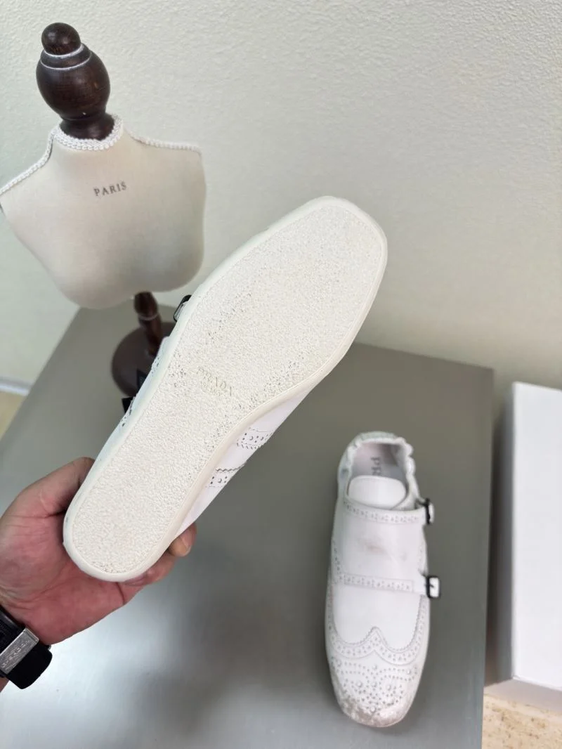Cut-rate Prada Low Shoes