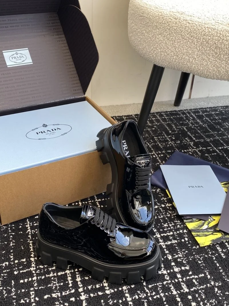 Bargain Prada Low Shoes