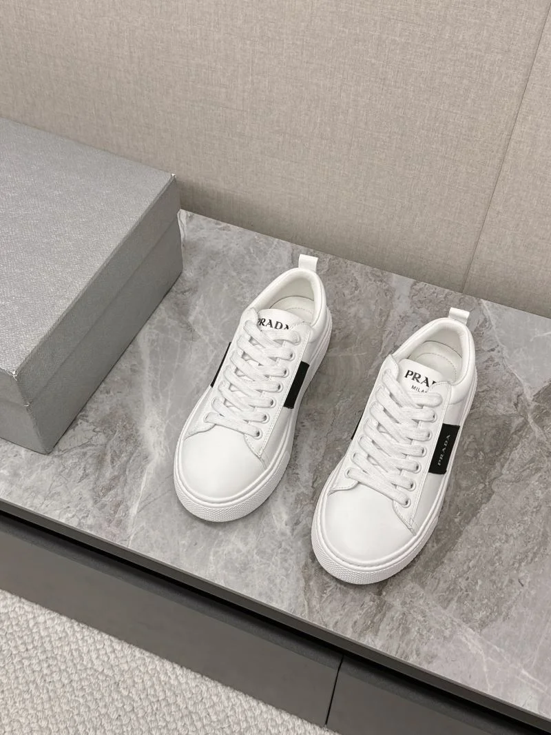 1:1 copy Prada Low Shoes