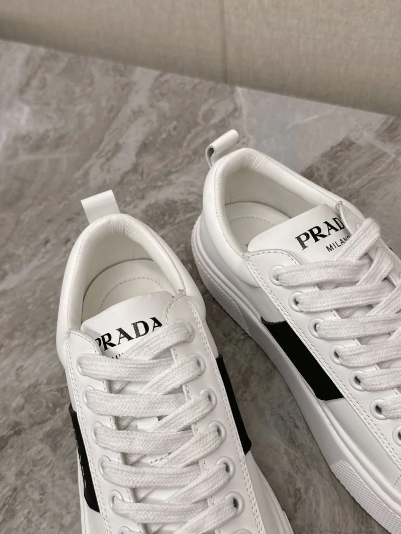1:1 copy Prada Low Shoes