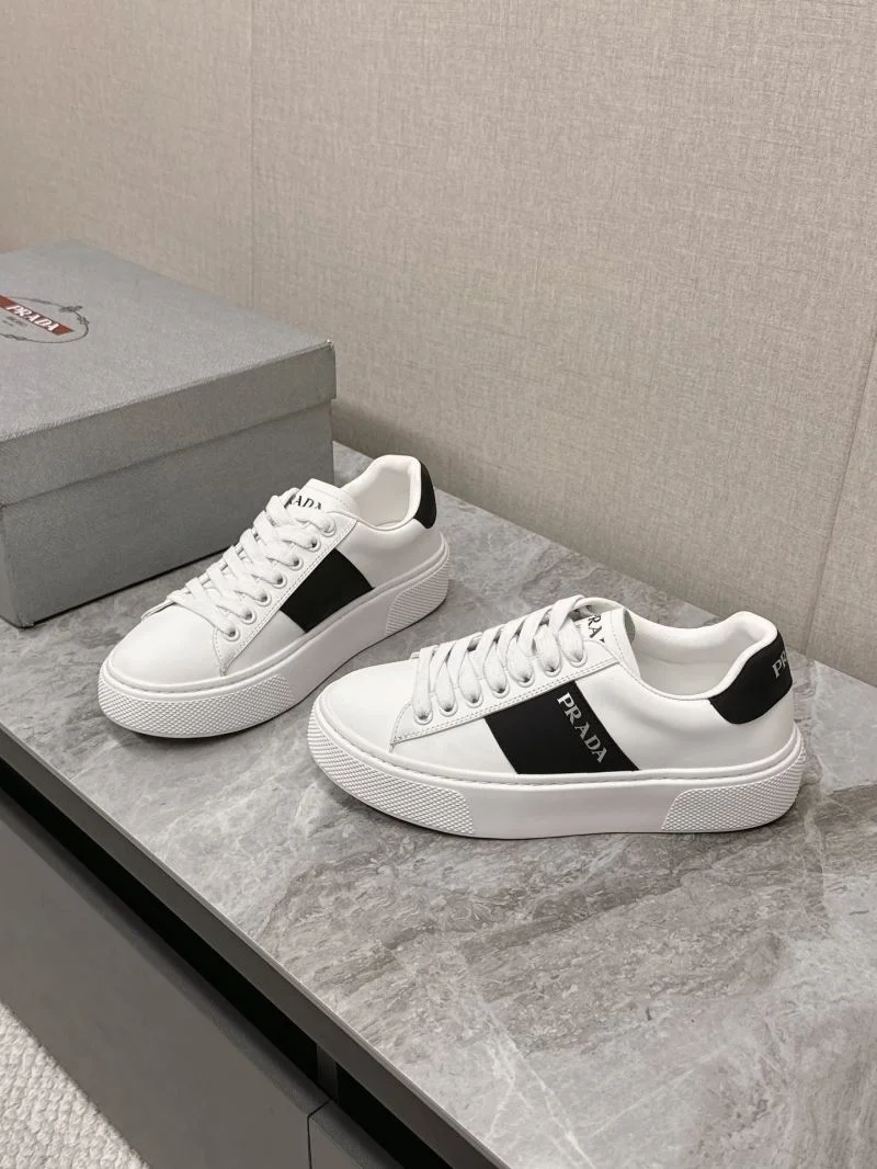 Precise copy Prada Low Shoes