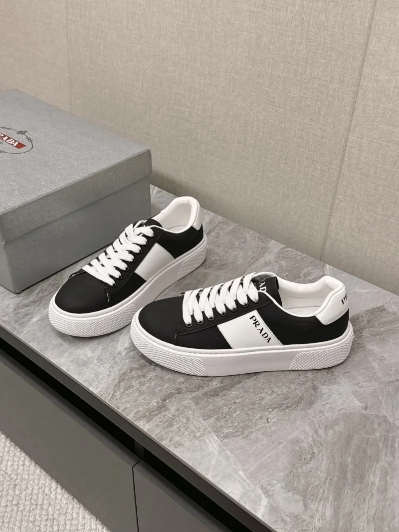 High fidelity Prada Low Shoes