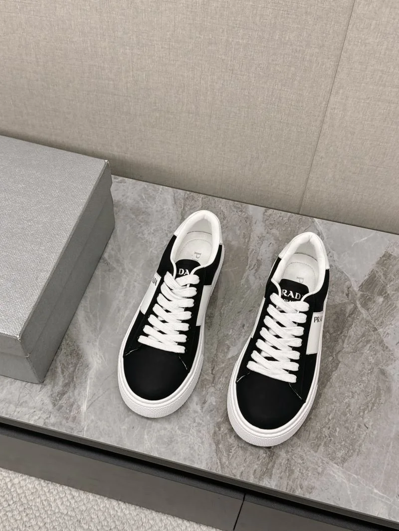 High fidelity Prada Low Shoes