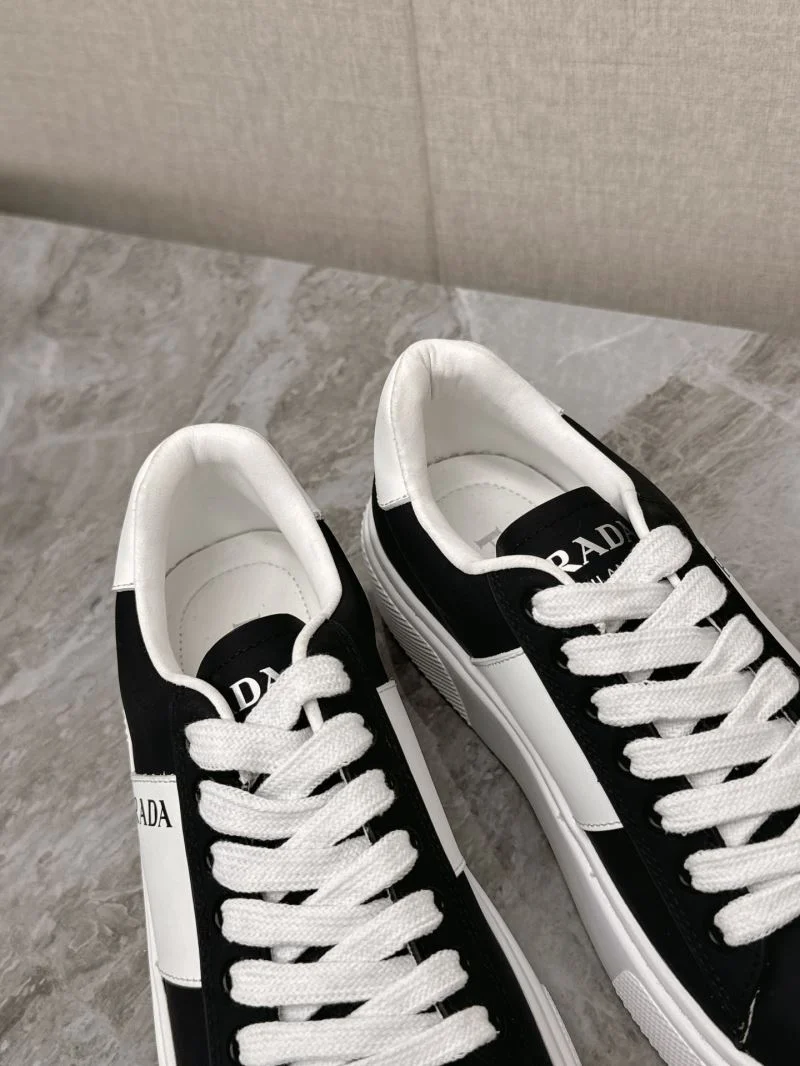High fidelity Prada Low Shoes