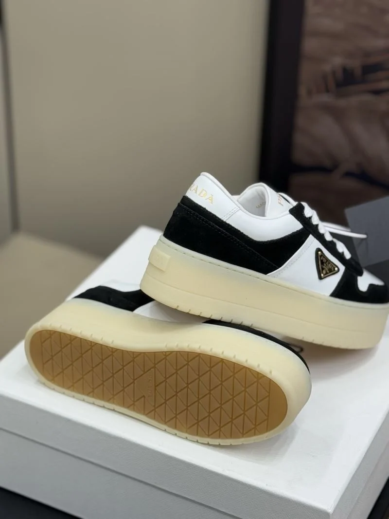 Value-priced Prada Low Shoes