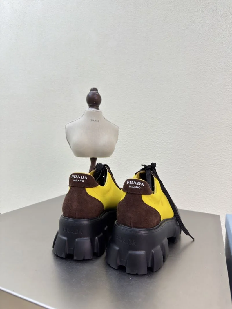 Mirror quality Prada Low Shoes