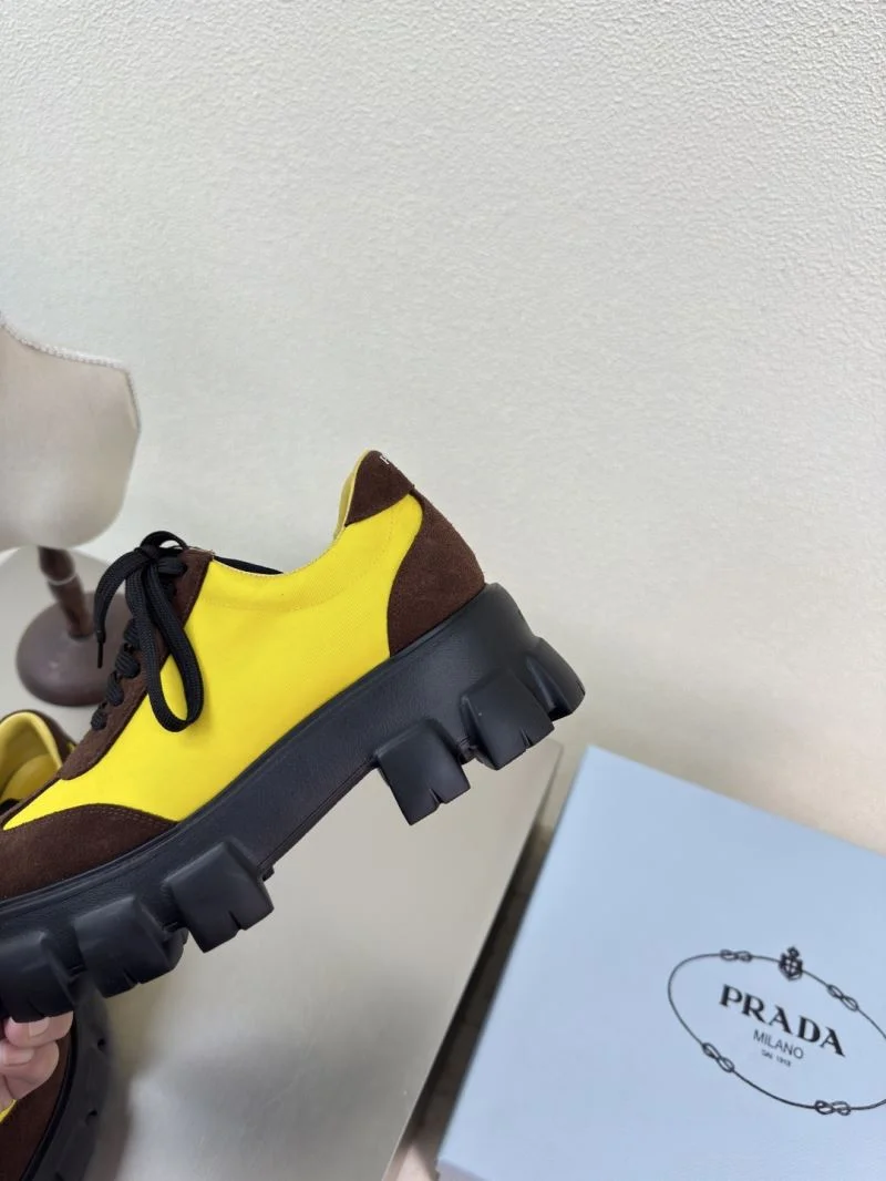 Mirror quality Prada Low Shoes