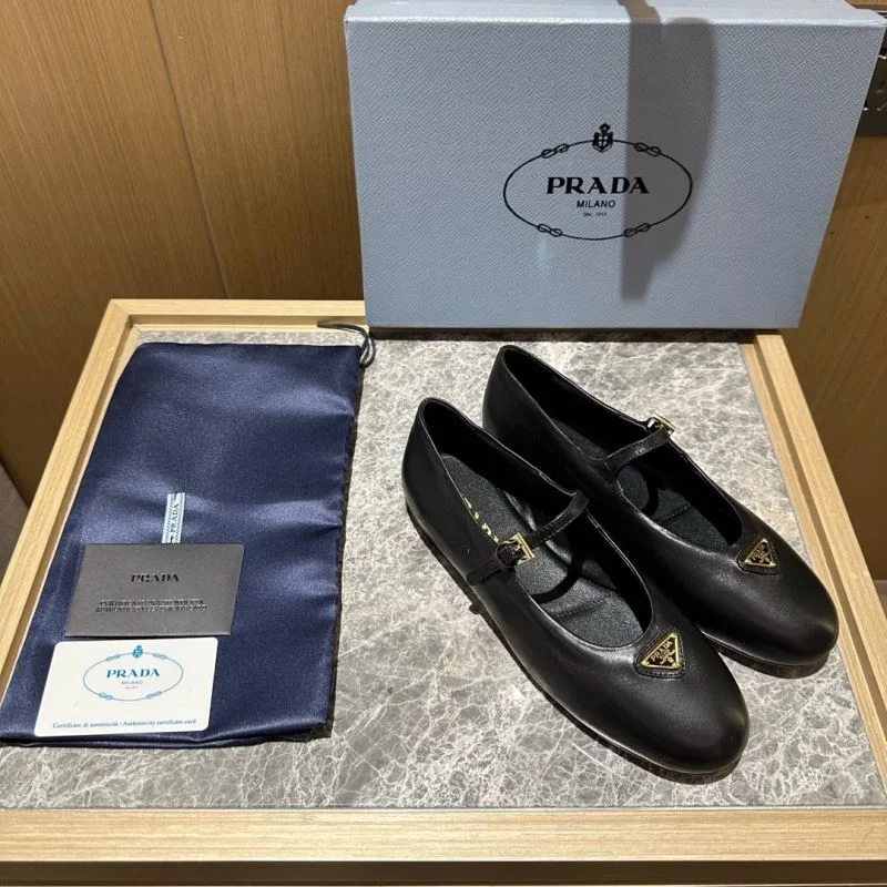 Economical Prada Low Shoes