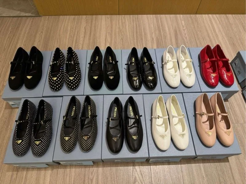 Economical Prada Low Shoes