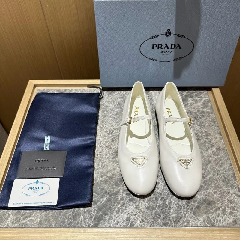 Prada Low Shoes