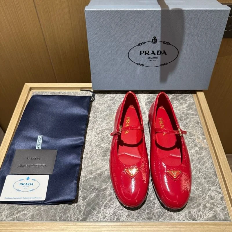 Prada Low Shoes