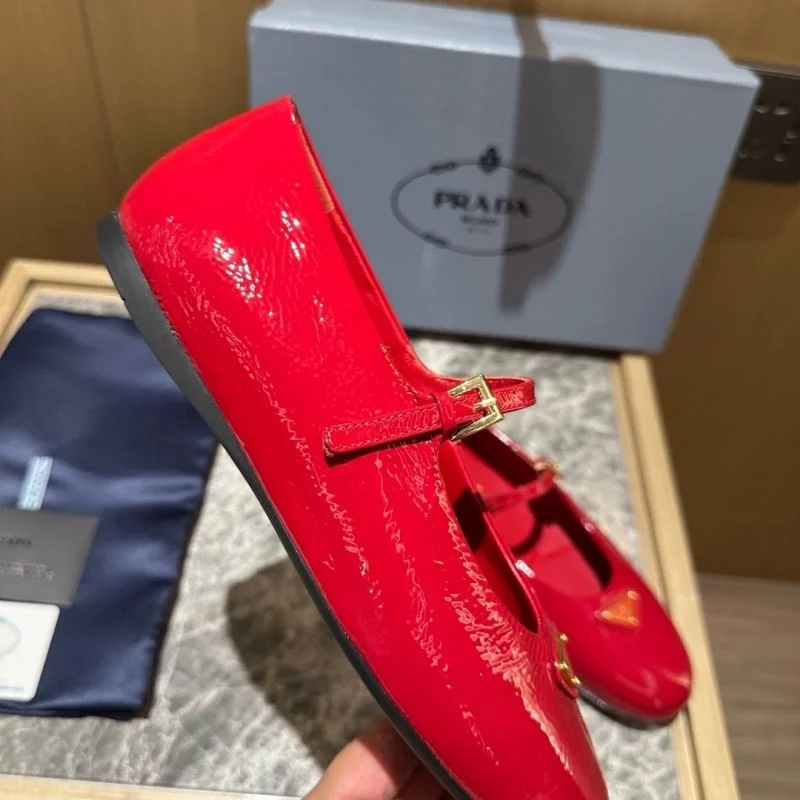 Economical Prada Low Shoes